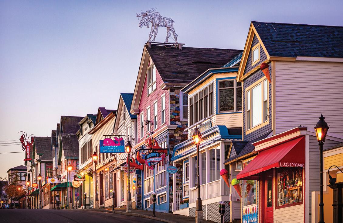 10 charming small U.S. towns to visit this summer